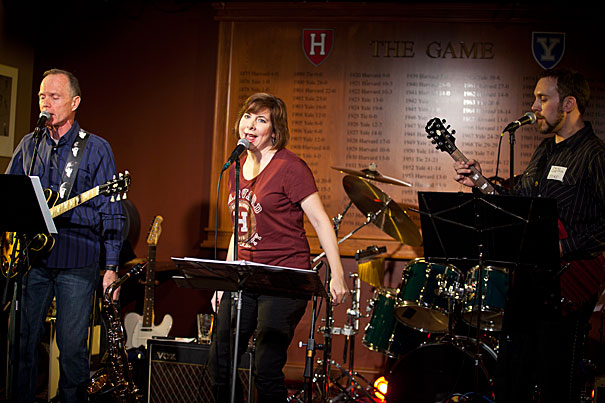 Administrator by day, singer by night — Harvard Gazette