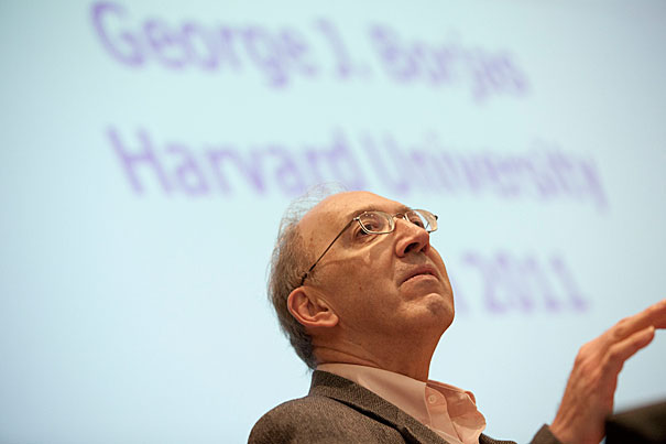 Borjas co-wins prestigious economics prize — Harvard Gazette Borjas co-wins prestigious economics prize — Harvard Gazette