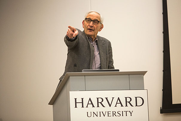 Professor shares expertise on life’s contracts — Harvard Gazette