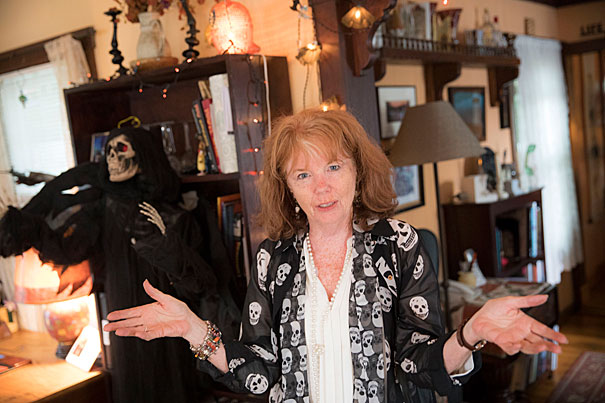 After writing 5 books on Halloween, Harvard’s Lesley Bannatyne is a go ...