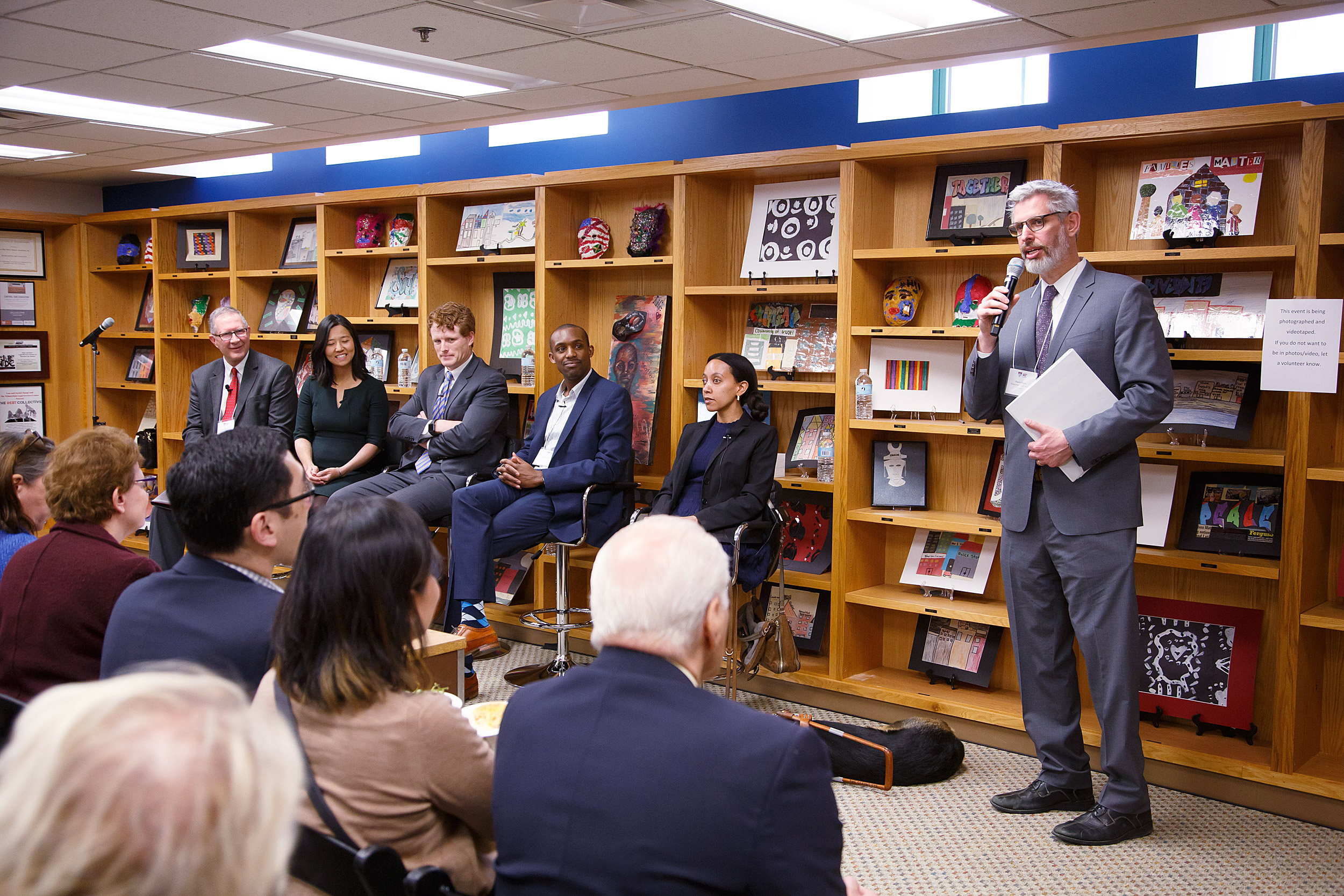 At Harvard, law students learn while reaching out — Harvard Gazette