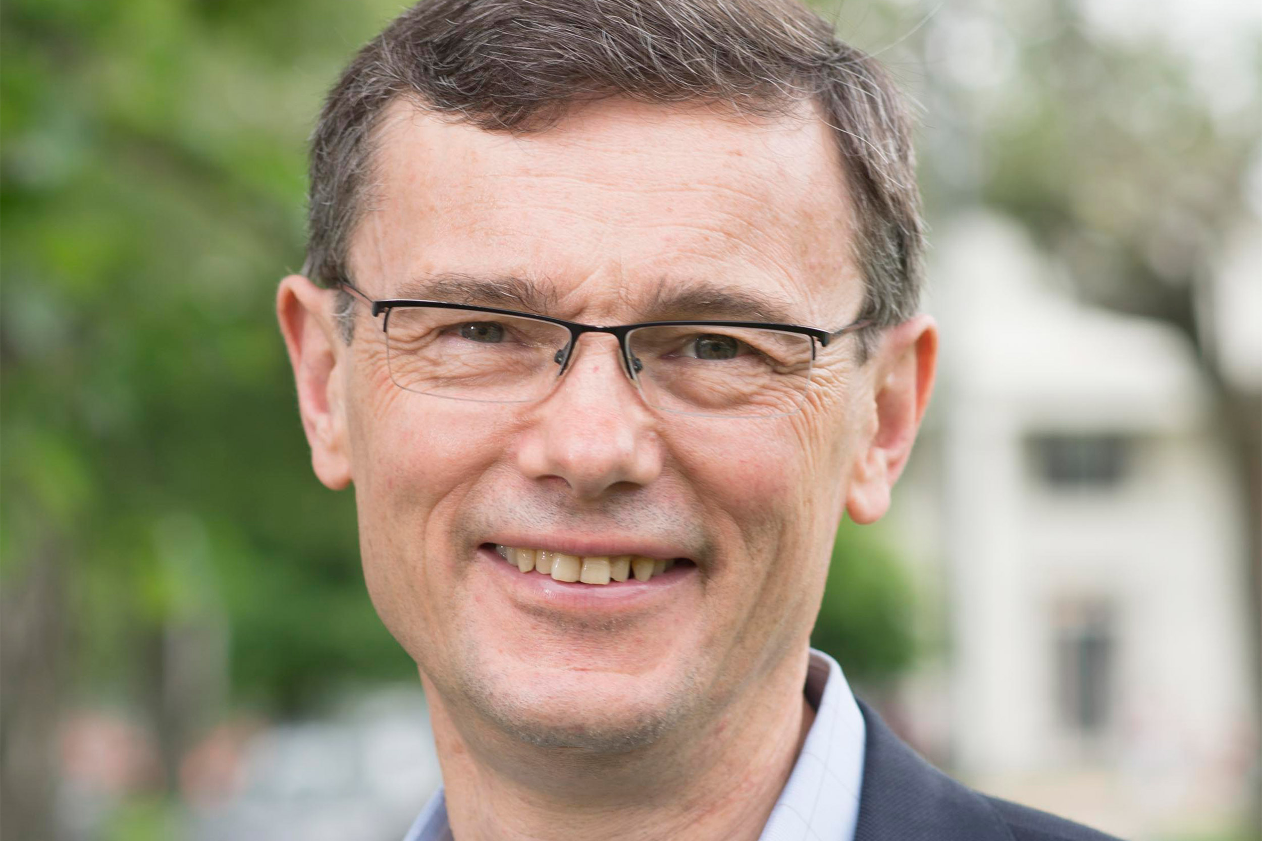 Economist talks endowment strategy and environmental change — Harvard ...