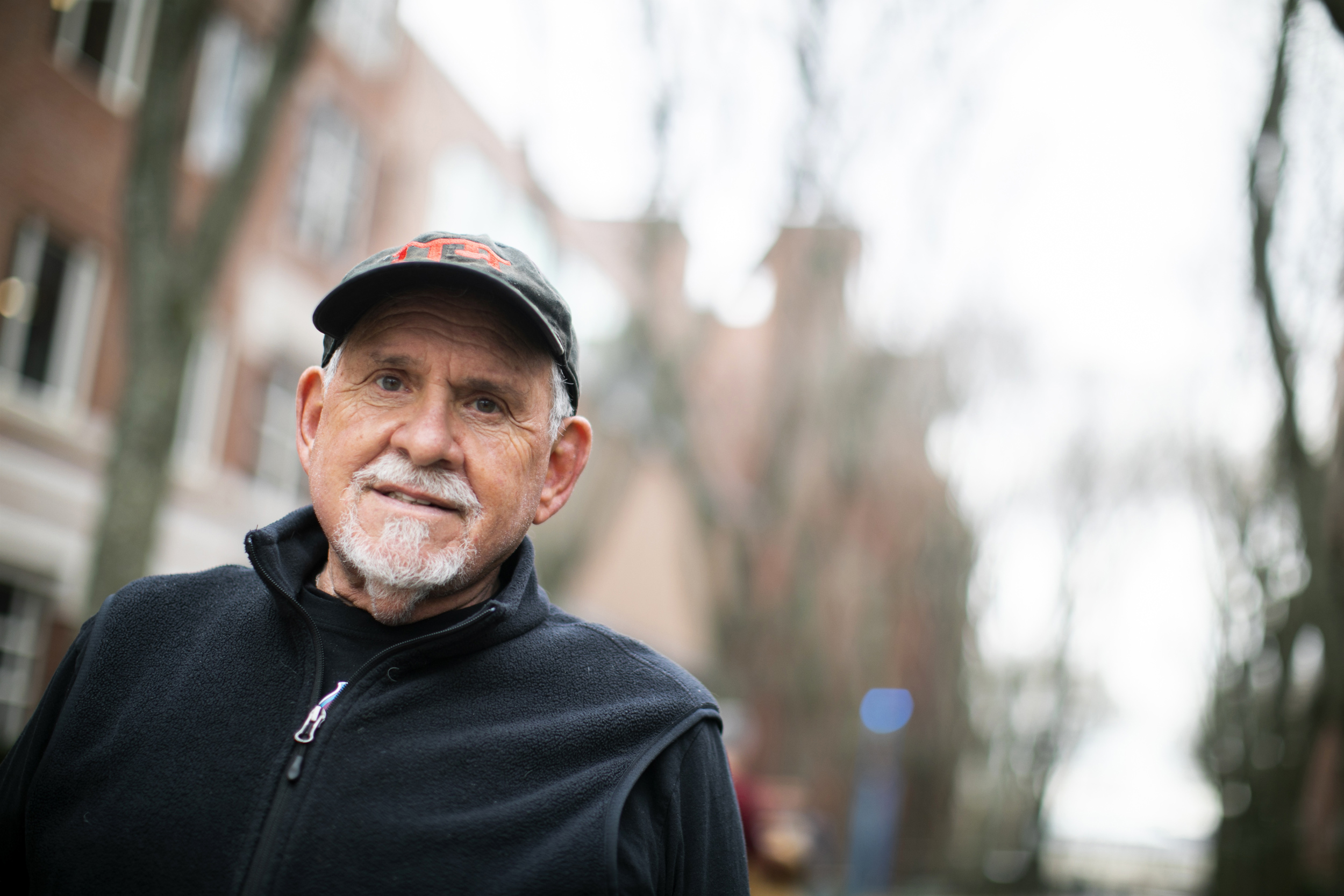 Doctor who helped vanquish smallpox assesses COVID response — Harvard ...